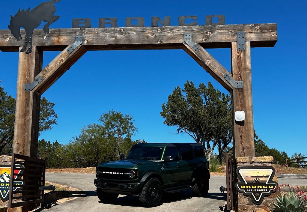 I need more Eruption Green Bronco content!! - Bronco Nation