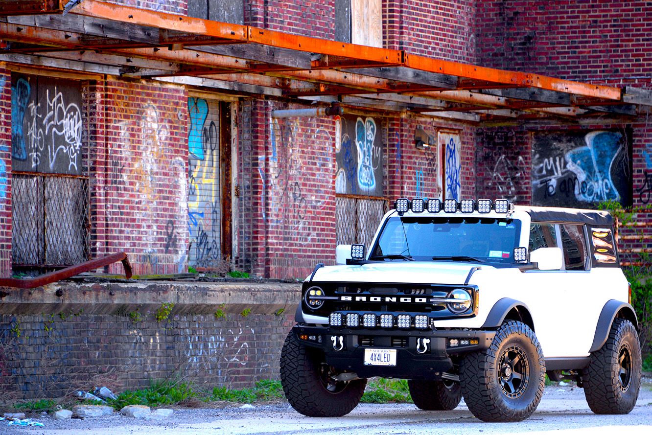 FS: 2021 Ford Bronco. Outer Banks. 6800 Miles. FULLY LOADED (Lift ...