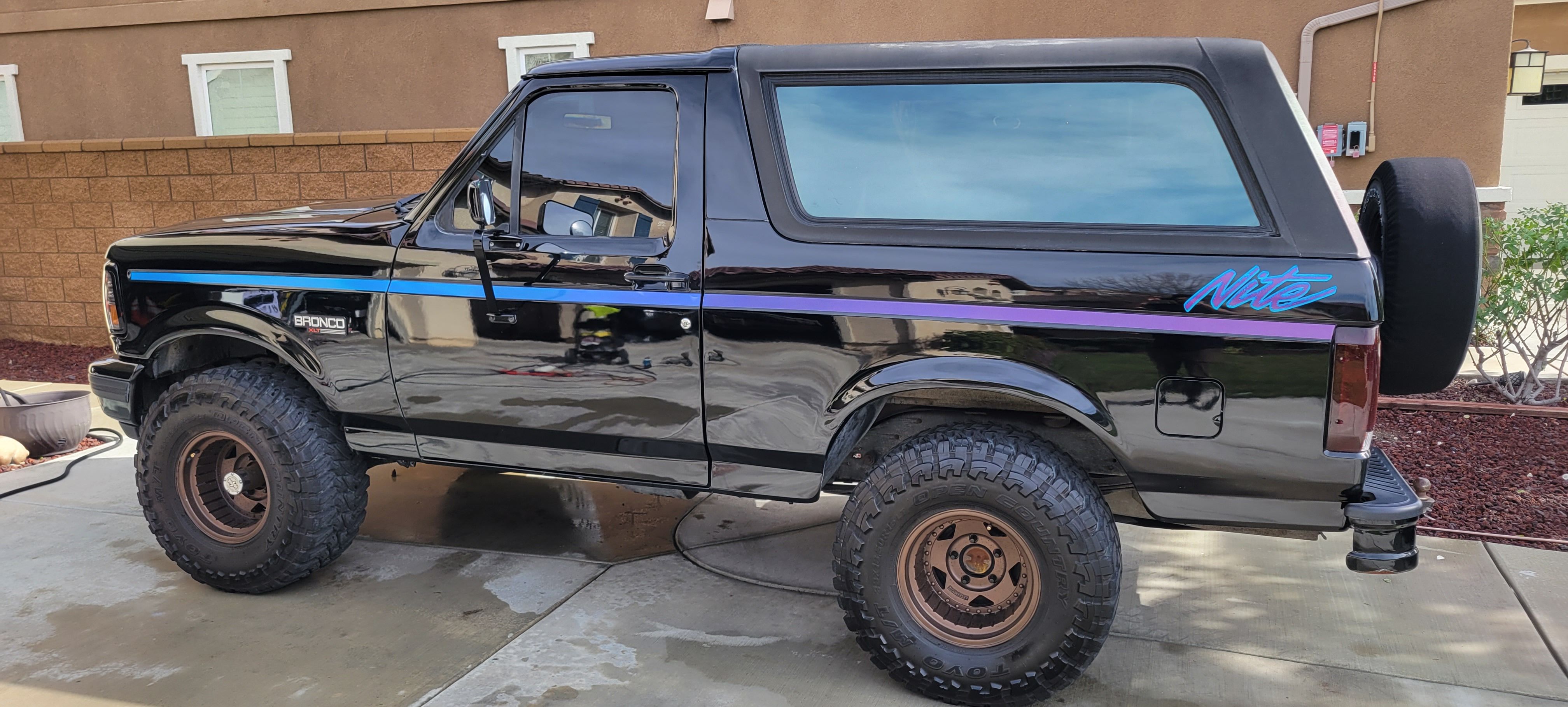 1992 Bronco XLT Nite Edition - Bronco Nation