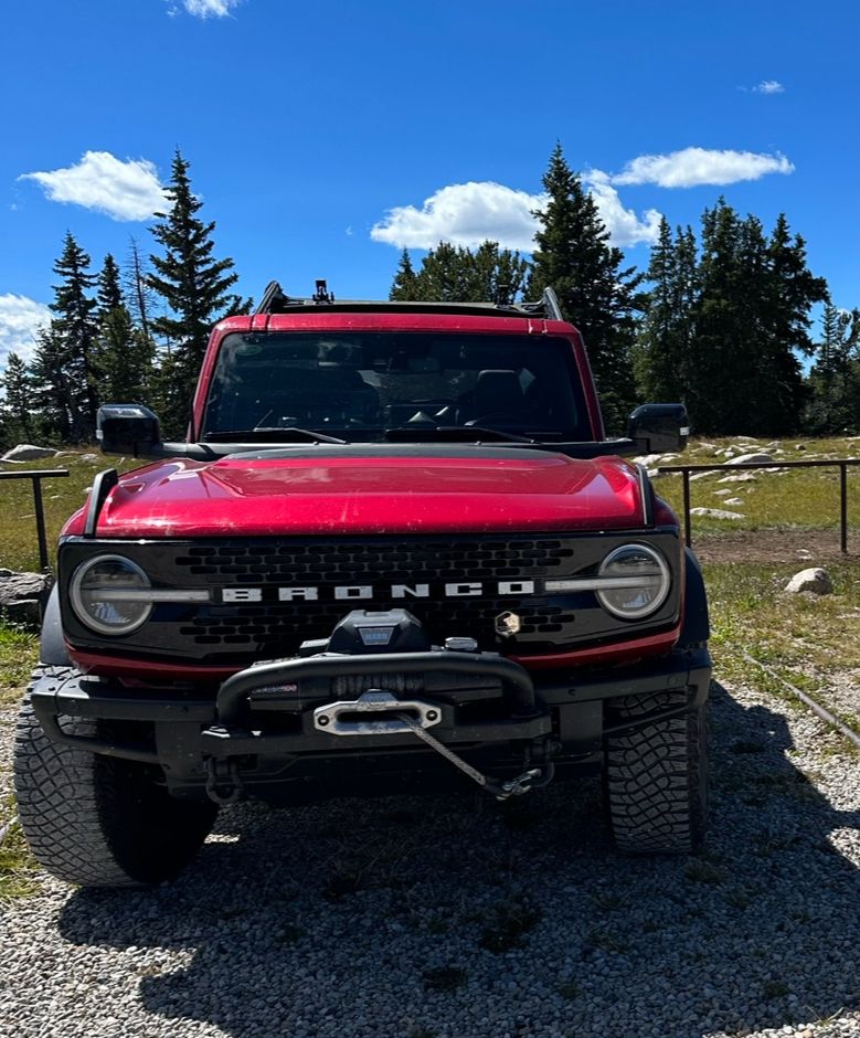 Warn Zeon 10-S Winch w/ Ford Performance Bronco 6g Winch Kit & bumper ...