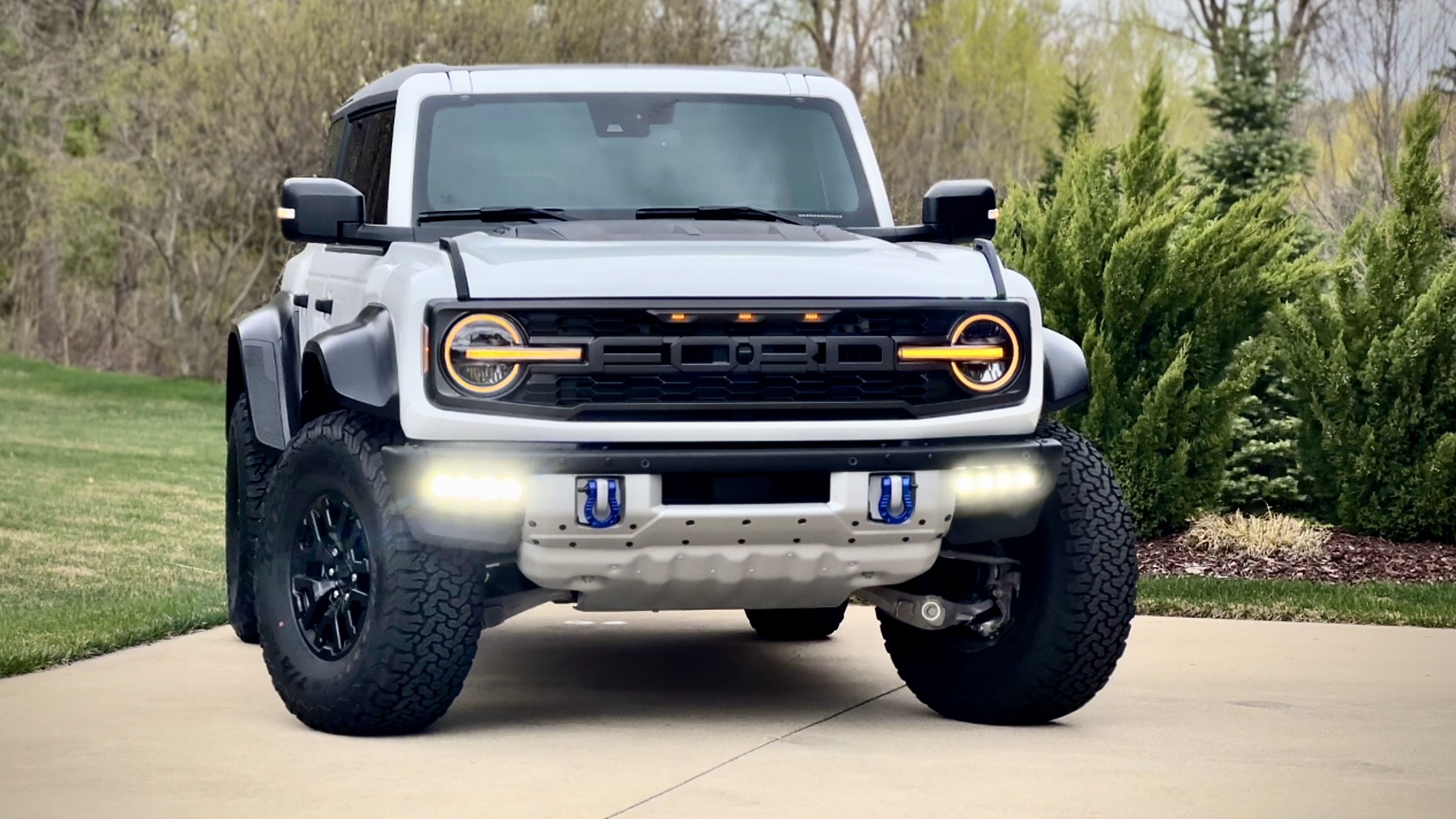 M & R Ford Bronco Raptor Dual Function Fog Light Kit - installation ...