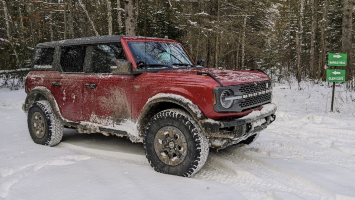 Mastering Snow Off-Roading in Your Ford Bronco: A Guide to Winter ...